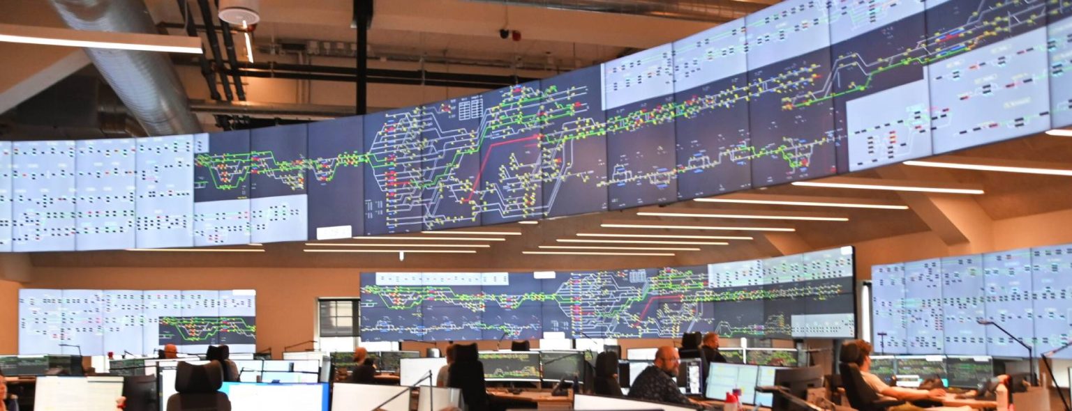 Future Railway Mobile Communications System (FRMCS)