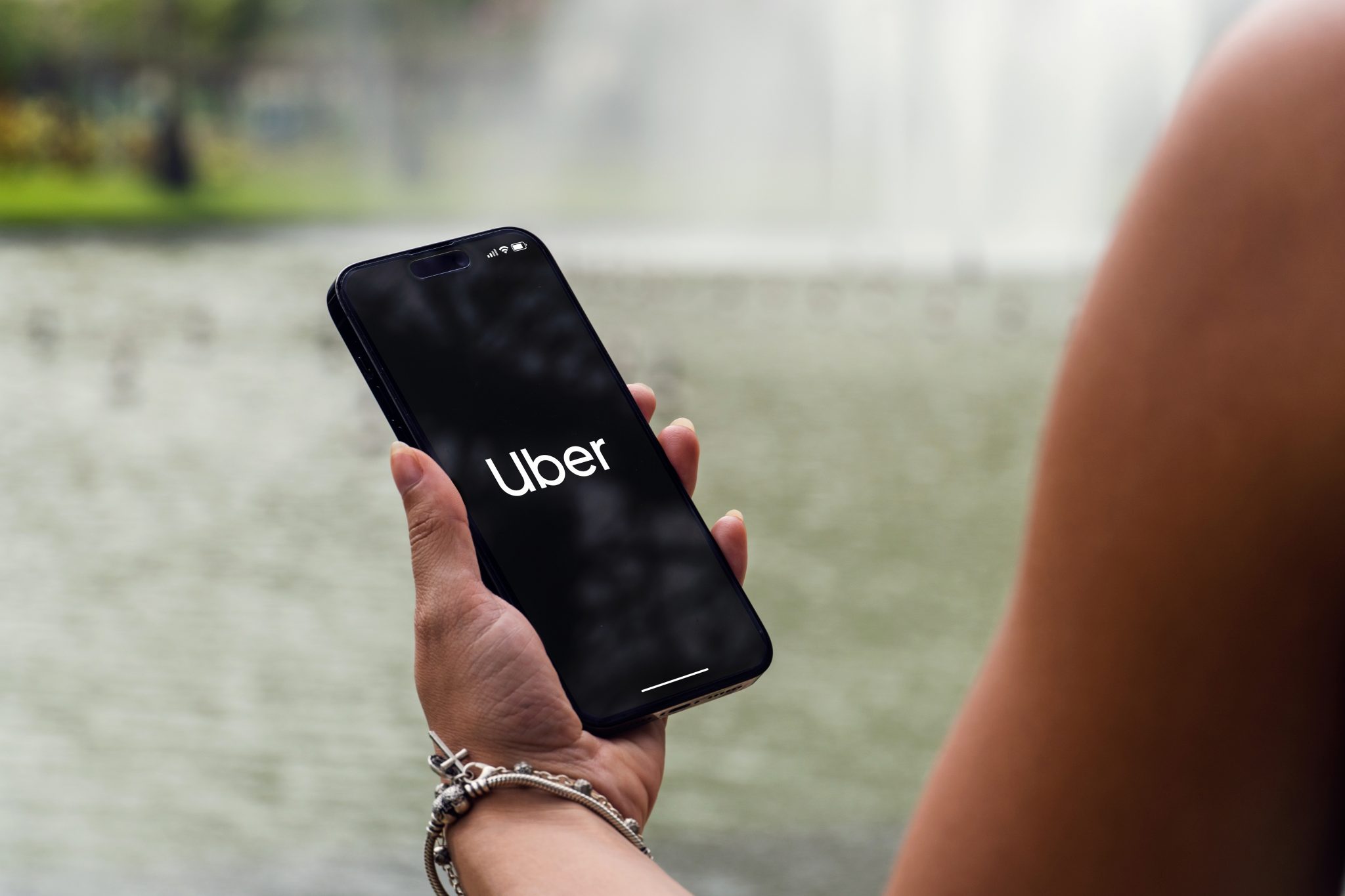 Uber and Gemini Trains team up! - Global Railway Review